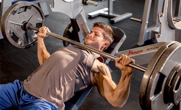 Programme de musculation pectoraux et dos en superset